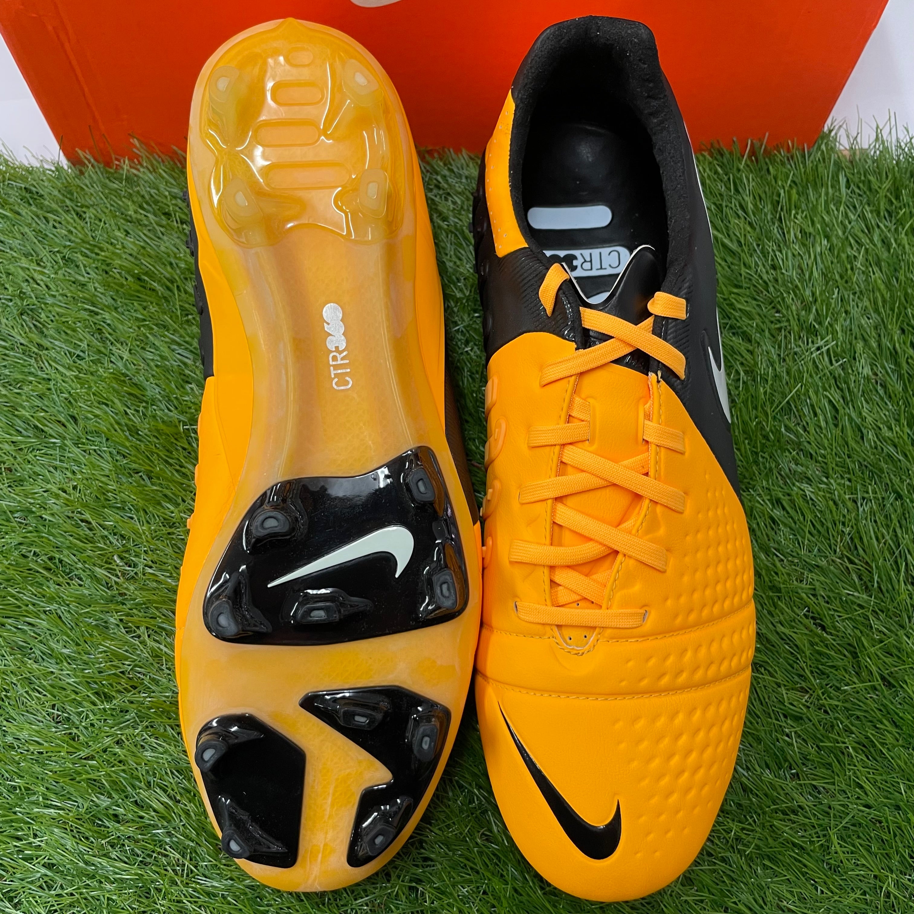 vintage CTR360 マエストリ3 FG 525166 810 – 俺の足 サッカー用品セレクトショップ